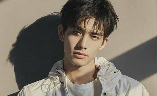 Let’s get to know the charming actor Song Wei Long - Annyeong Oppa