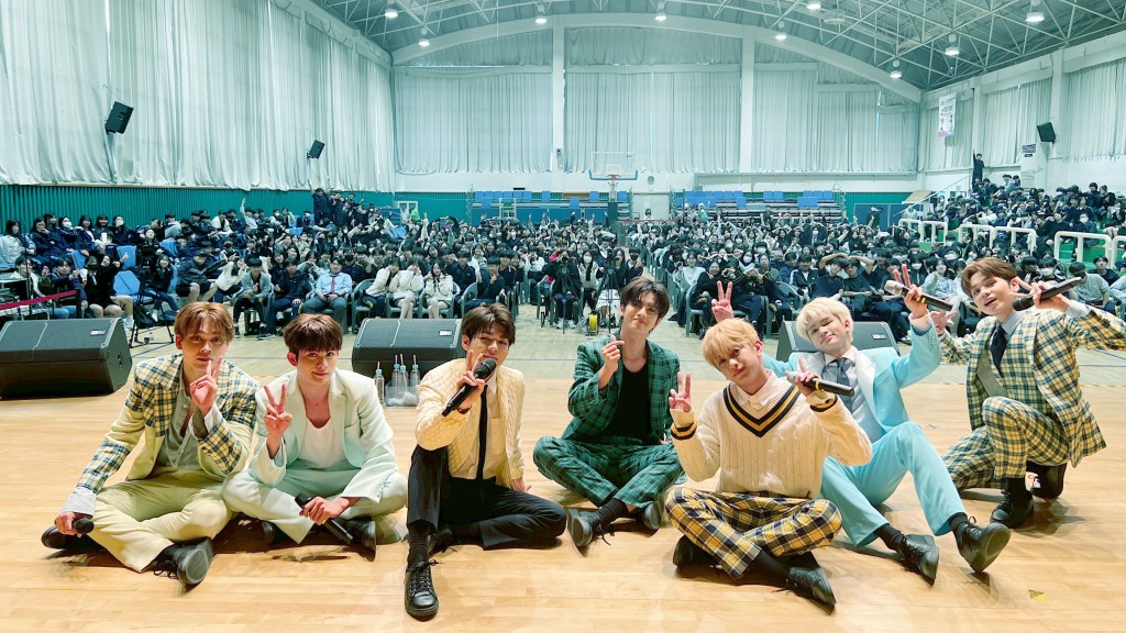 HORI7ON's performances in schools in South Korea and update on 2023 AAA ...